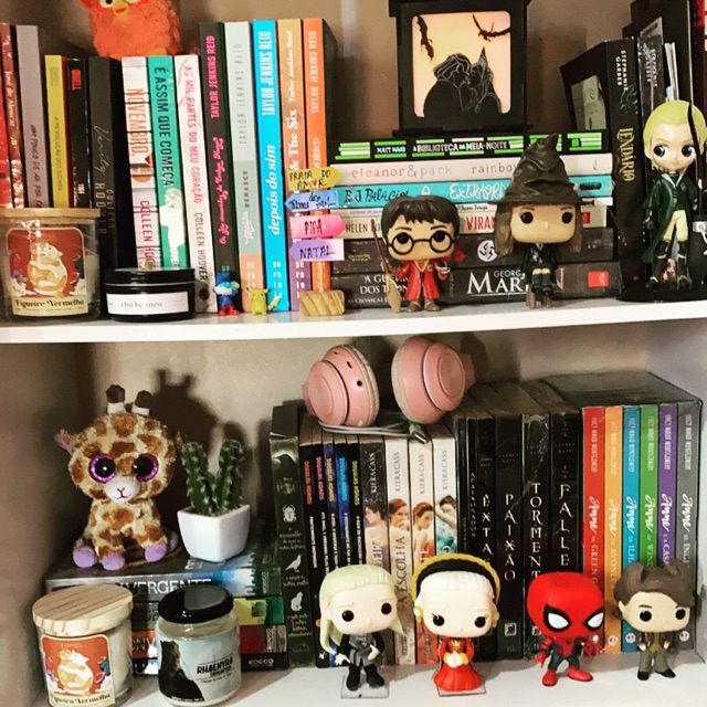Biboca Diagonal Livros, Loja Online | Shopee Brasil